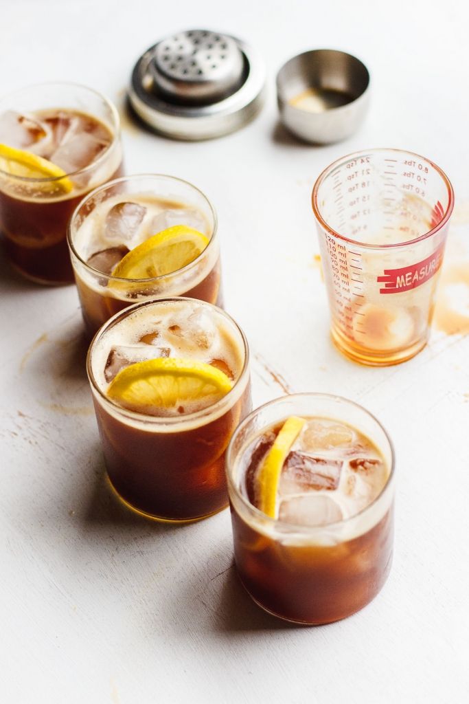 How to Make Lemon Cold Brew: A Refreshing Citrus Twist on Iced Coffee ...